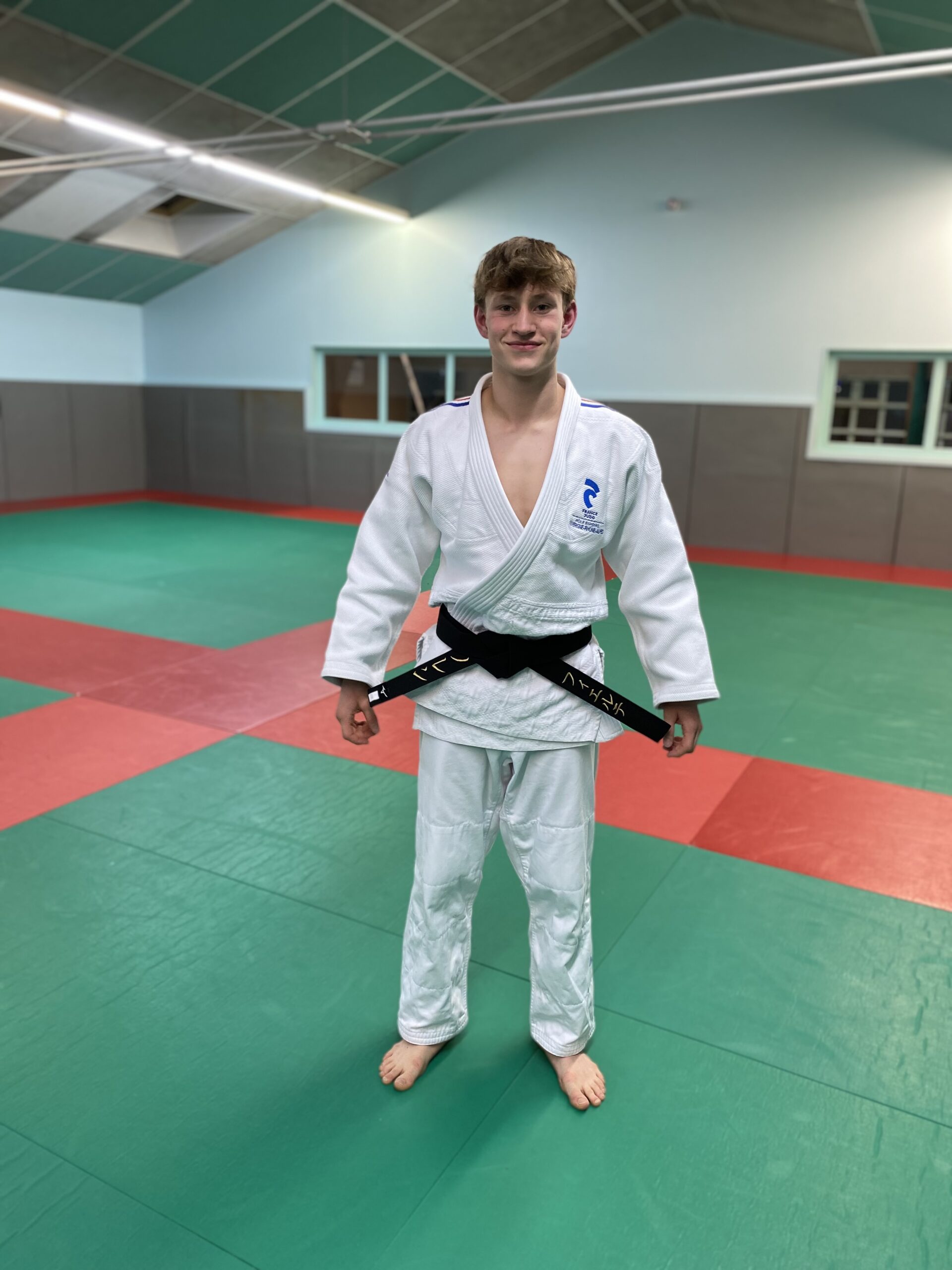 Remise d’une nouvelle ceinture noire – CS Judo Vienne